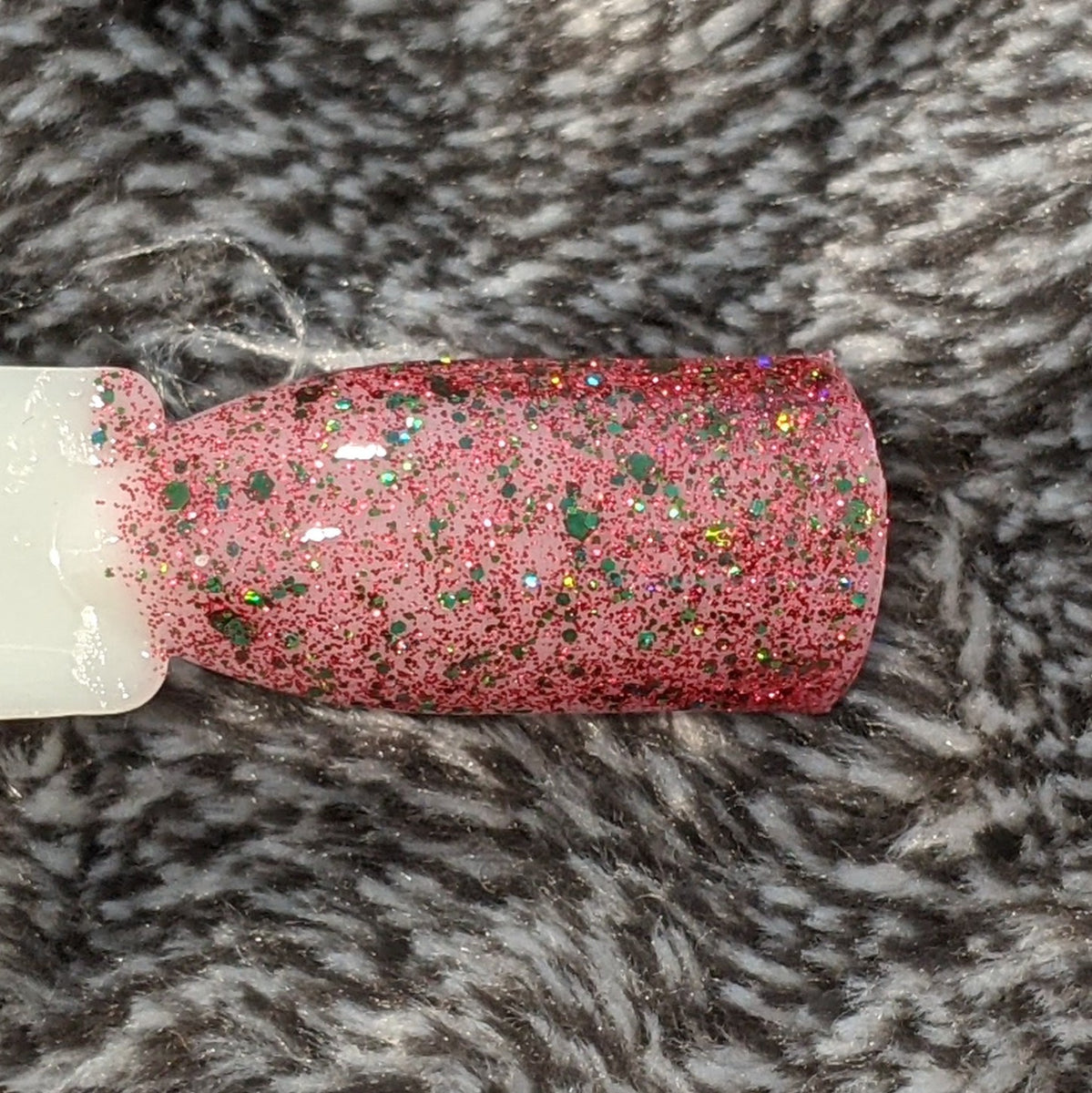 Traditional Tidings – Dainty Digits Lacquer